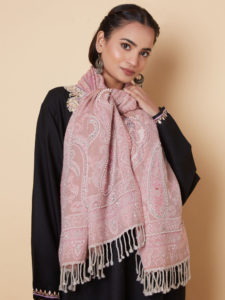 Different Types of Shawls: A Guide to Market Varieties - KCS Shop