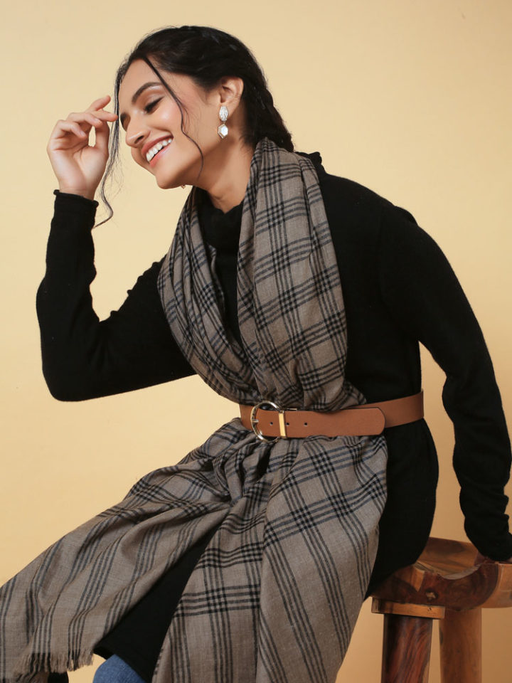 Buy Authentic Kashmiri Pashmina Shawls – Handwoven & Certified