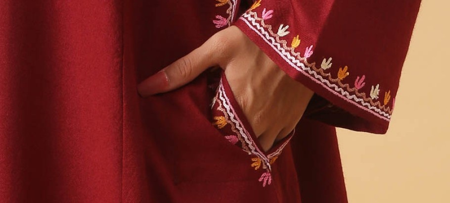 Different Types of Shawls: A Guide to Market Varieties - KCS Shop