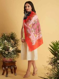 Different Types of Shawls: A Guide to Market Varieties - KCS Shop